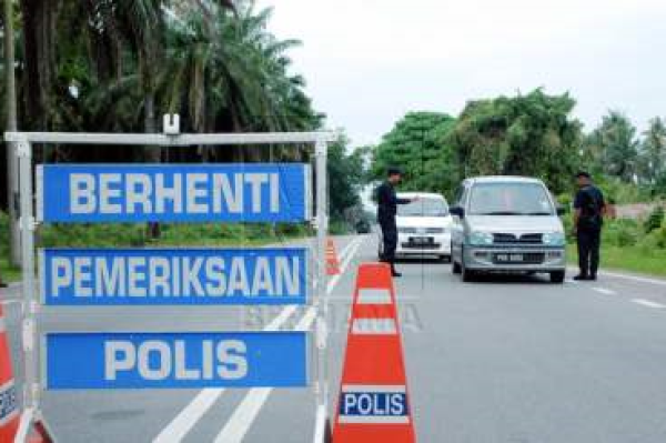 Unit Berkuda PDRM Ditempatkan Di Pantai PD - Semasa | mStar