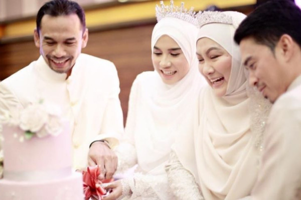 Komitmen June Lojong Terhadap Keluarga Puncanya - Hiburan | mStar