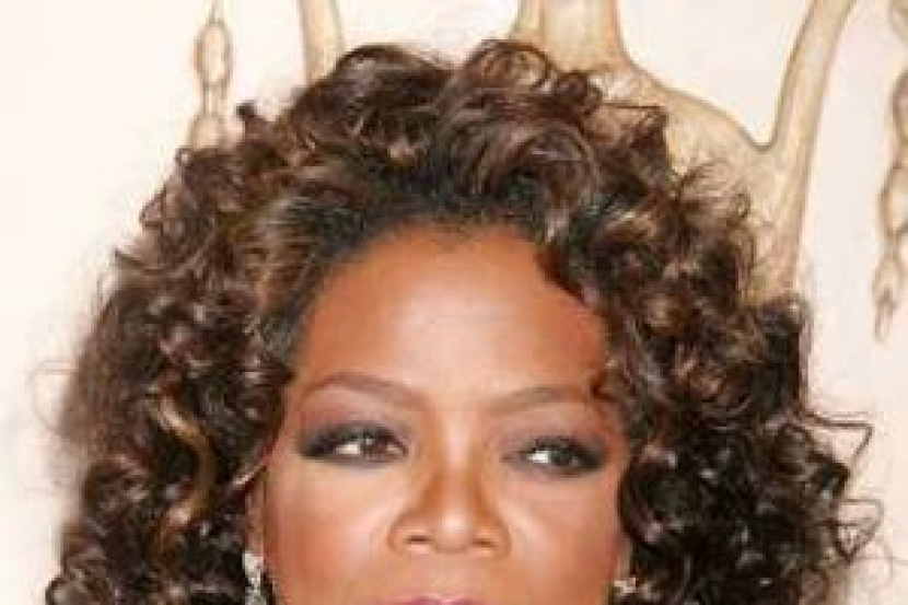 KFC kehabisan ayam gara-gara Oprah Winfrey? - Hiburan | mStar