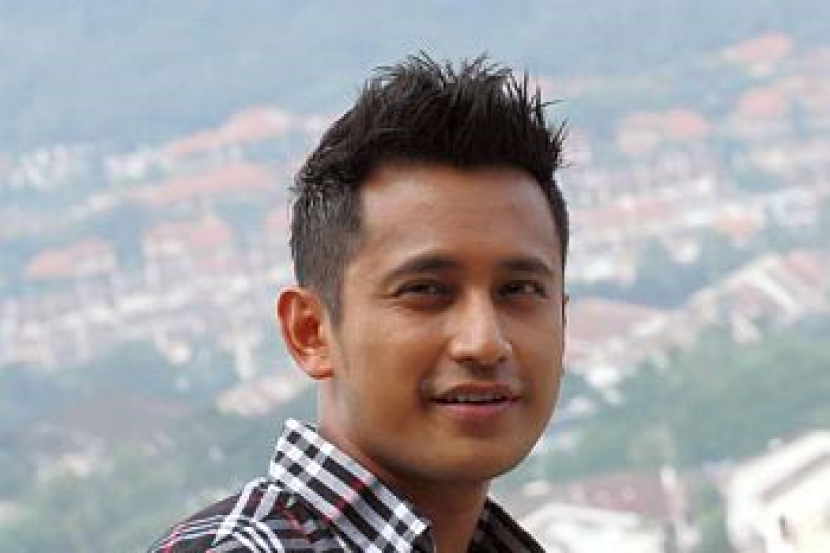 Shah Iskandar Pasang Strategi Mahu Menang ABPBH2012 - Hiburan | mStar