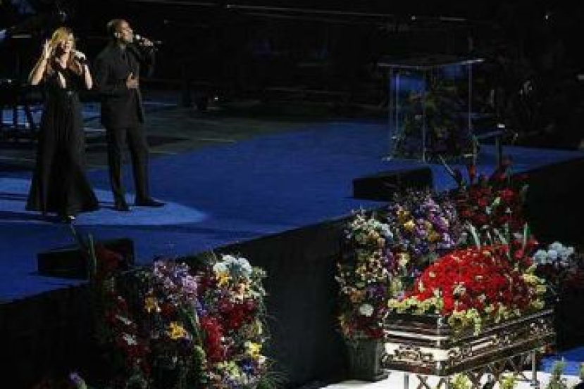 Katherine pindah mayat Michael Jackson ke tempat baru - Hiburan | mStar