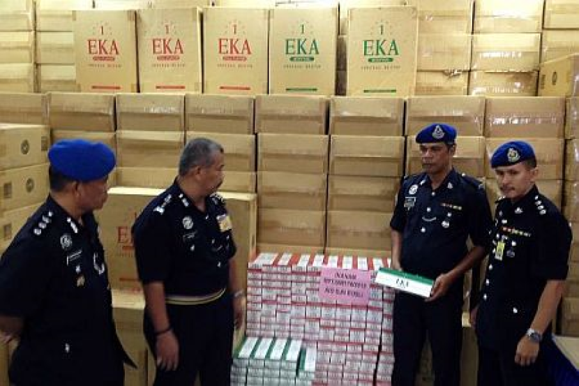 Polis Lakukan Rampasan Rokok Terbesar Di Sabah Bernilai RM2.5 Juta ...