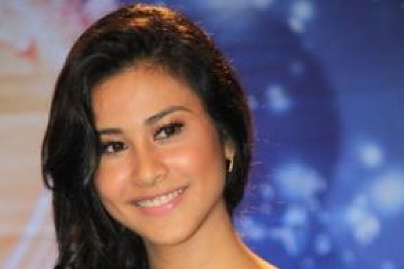 Fouziah Gous Tolak Tuduhan Semakin Seksi - Hiburan | mStar