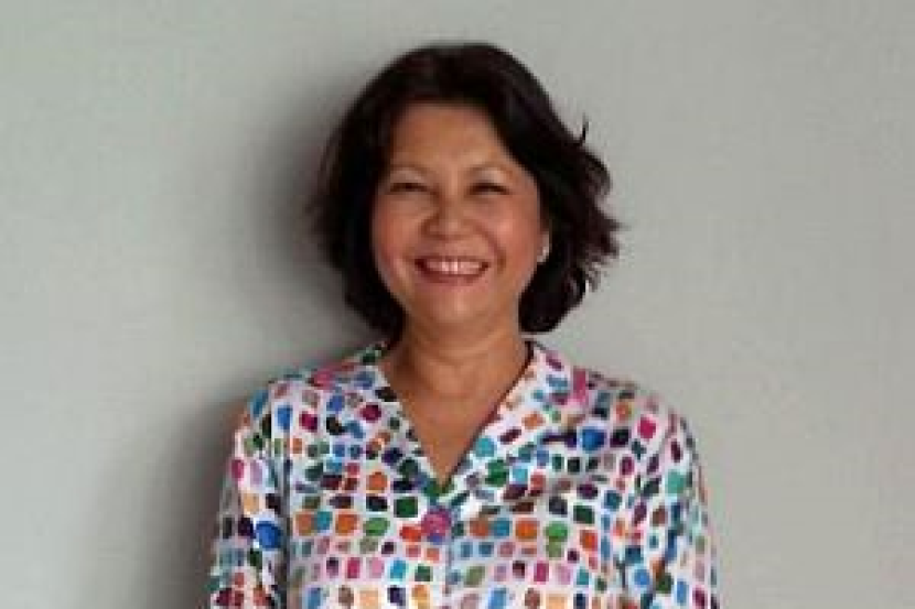 Raja Azmi Bakal Bertunang 15 Julai - Hiburan | mStar