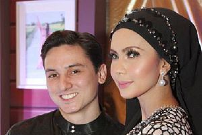 Zain Saidin Terkejut Gosip Bertunang Dalam Diam - Hiburan | mStar