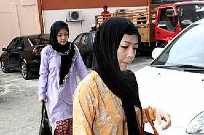 Radhi OAG tidak hadir bicara, mahkamah tak dapat sahkan lafaz cerai ...