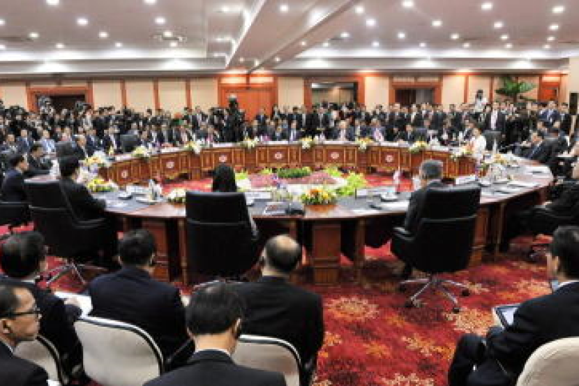 Mesyuarat Asean Bersama Rakan Dialog Diteruskan Hari Ini - Semasa | mStar