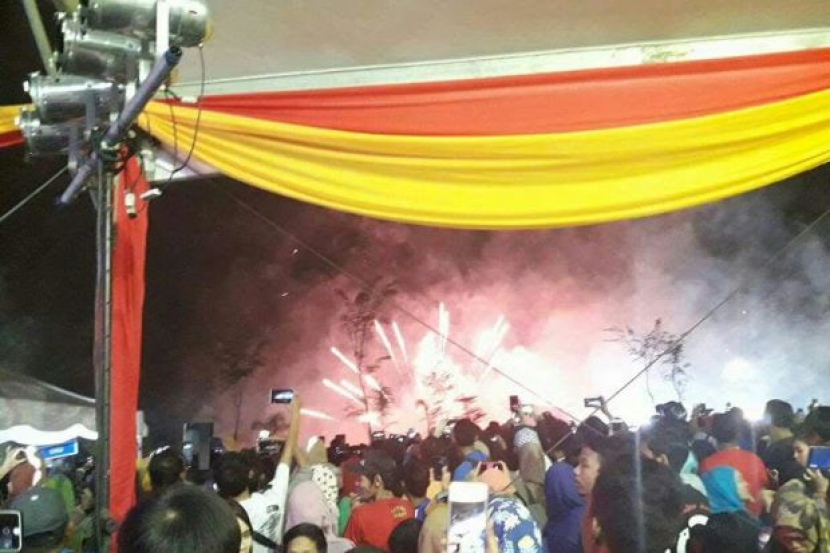 10 Melecur Terkena Letupan Bunga Api Tahun Baharu - Semasa | mStar