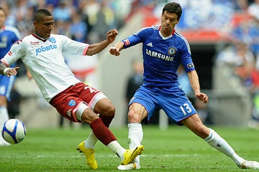 Michael Ballack Disahkan Tidak Beraksi Pada Piala Dunia Akibat ...