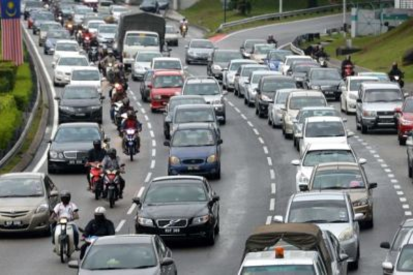 Terowong SMART Ditutup Berikutan Banjir Kilat Di MRR2 - Semasa | mStar